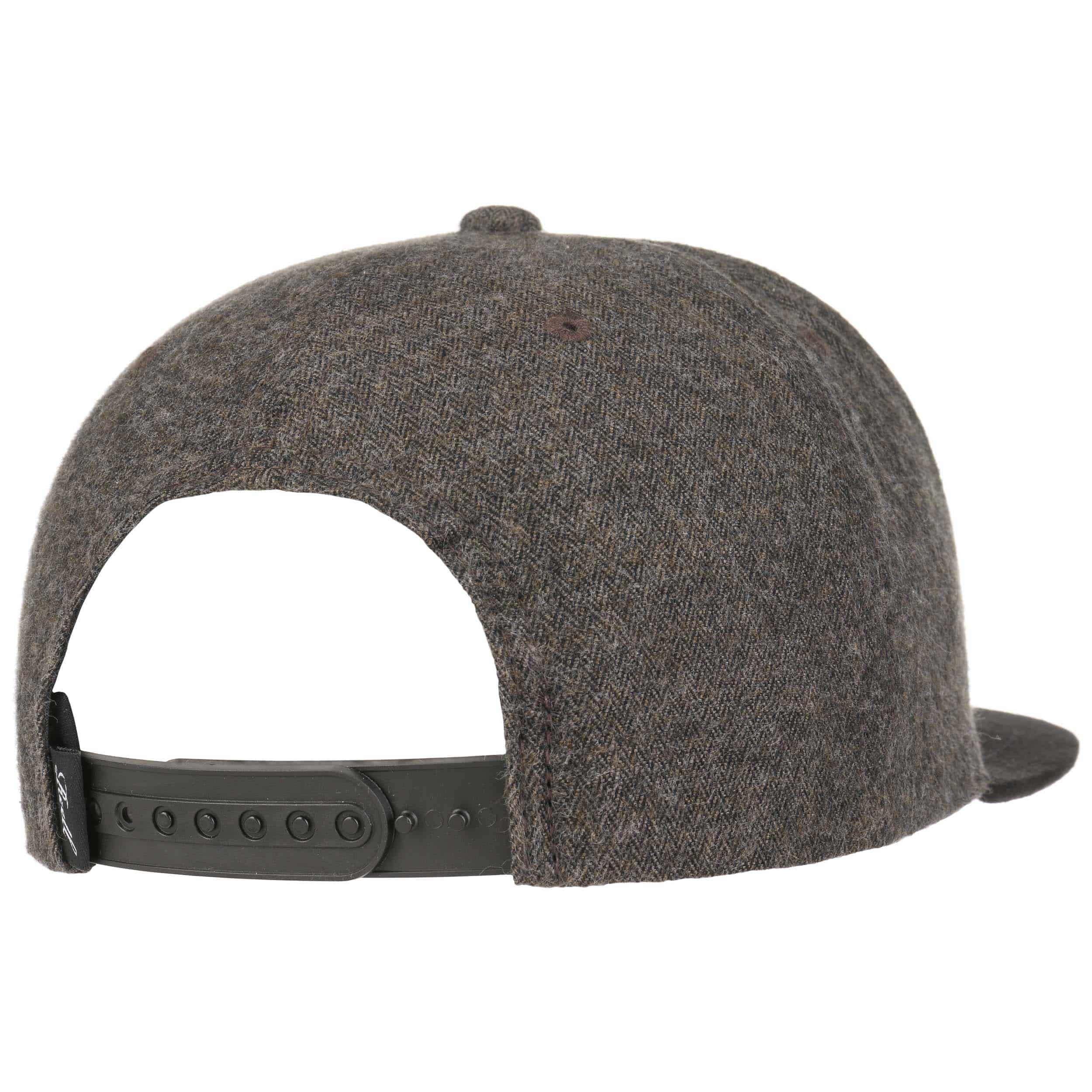 Czapka Suede 6 Panel Snapback by Reell - 167,95 zł
